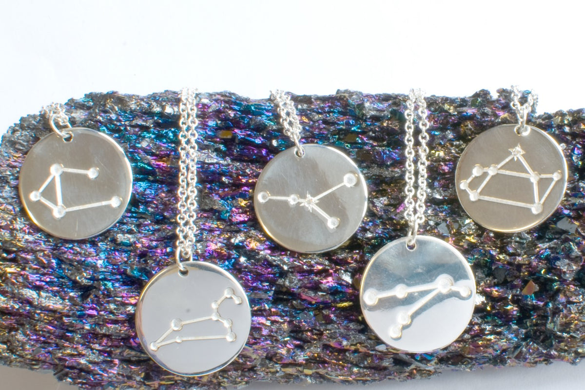 Silver Leo Pendant & Chain– Warrenders Jewellers