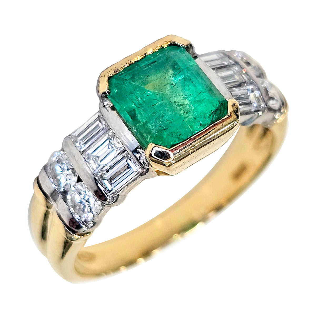 Pre-Owned Emerald & Diamond Ring– Warrenders Jewellers